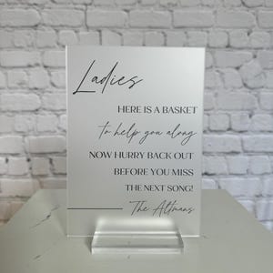 Acrylic Wedding Bathroom Sign, Wedding Bathroom Basket Sign, Freshen up ...
