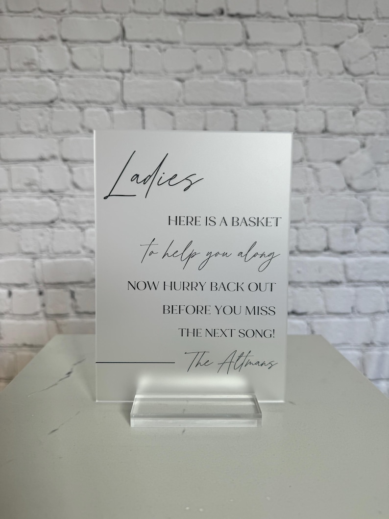 Acrylic Wedding Bathroom Sign, Wedding Bathroom Basket Sign, Freshen up ...
