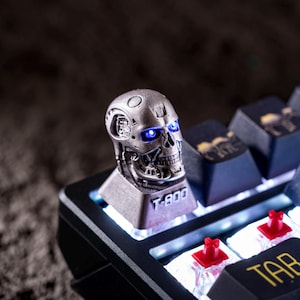 Terminator T800 Skull Keycap: Handmade Backlit Resin, 3D Printed - Etsy