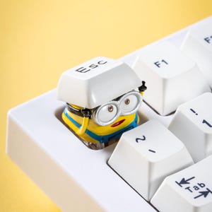 Handcrafted Minion Resin Keycap: 3d-printed Mechanical Keyboard ...