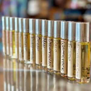 NEFERTITI Roll on Perfume Oil / Amber Vanilla Fragrance Oil / Glass ...