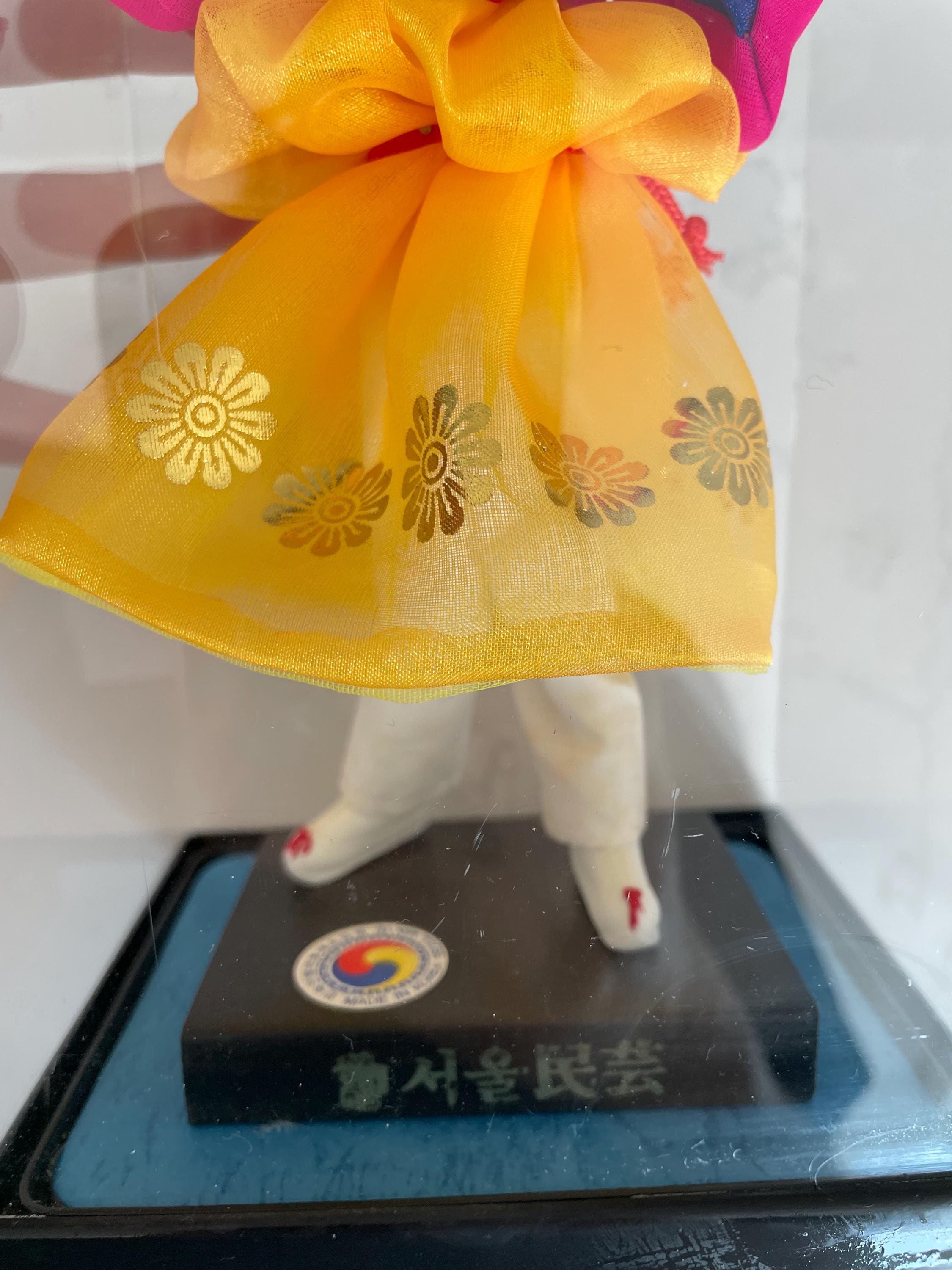 Vintage Traditional Korean Doll- Gisaeng Aowdong Figurine, Handcrafted ...