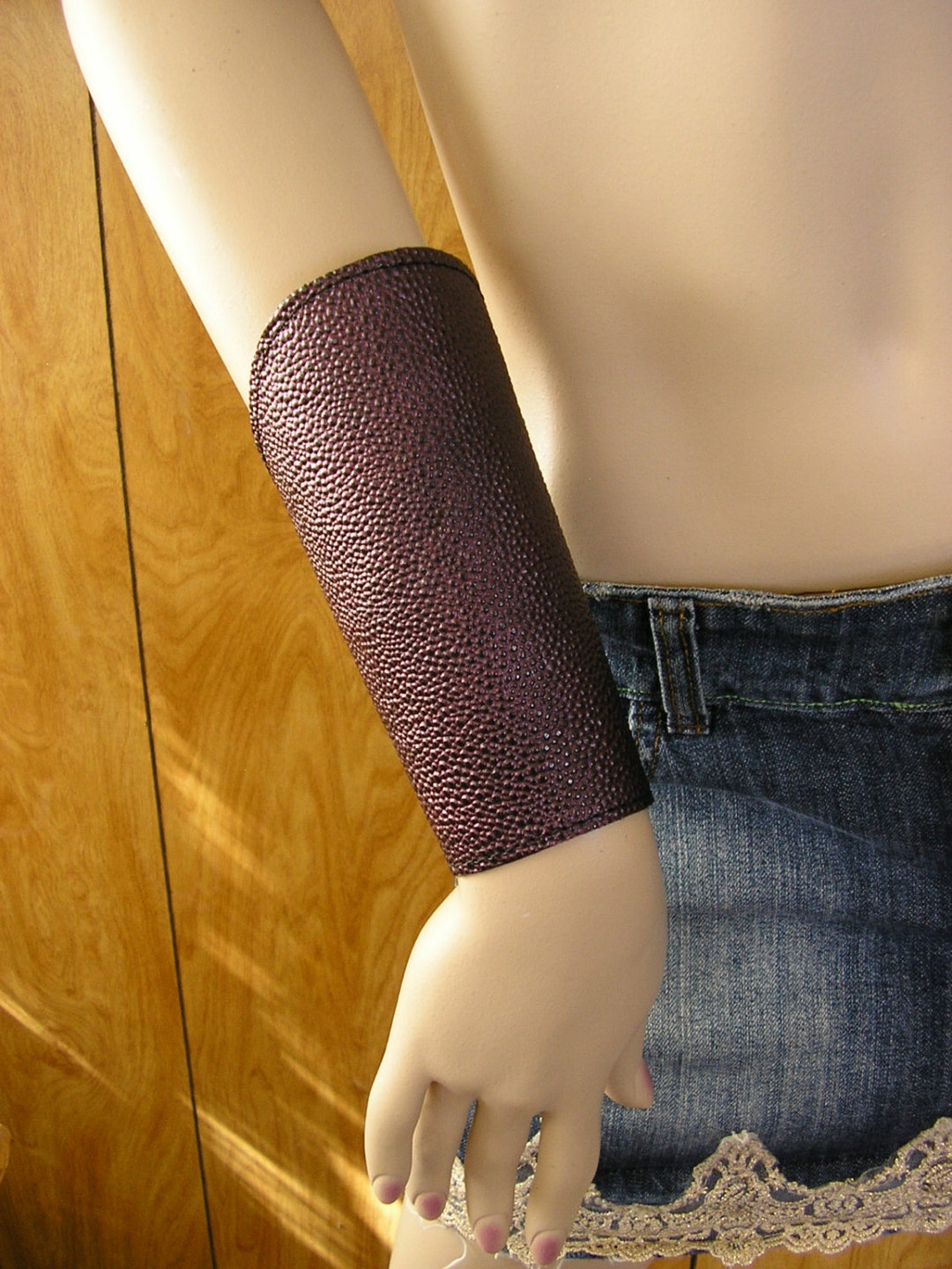 Purple Leather Cuffs, Size Small 7 1/2 at Wrist, Bracers, Vambraces ...