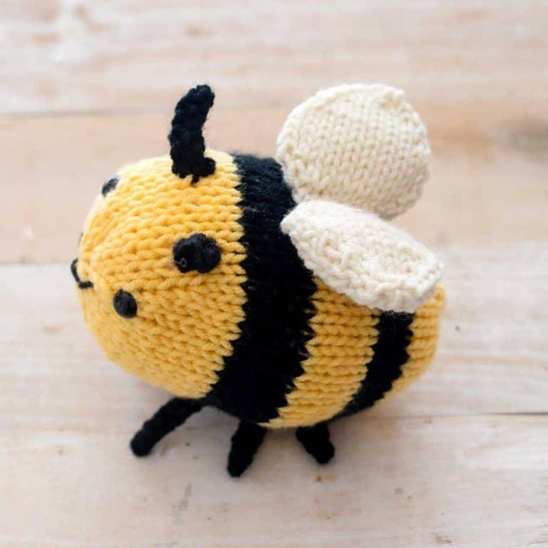 Easy Plush Bee Knitting Pattern - Etsy UK