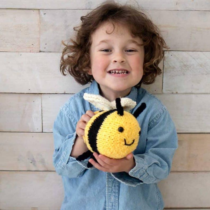 Easy Plush Bee Knitting Pattern - Etsy UK