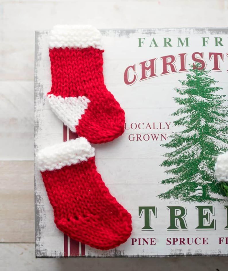 Easy Mini Christmas Stockings Knitting Pattern - Etsy