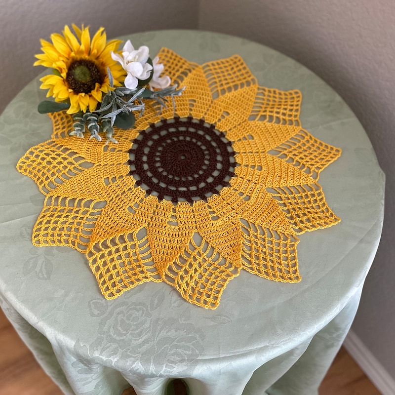 Crochet Table Topper - Etsy