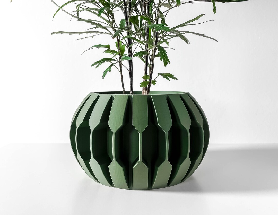 Sleek Planter Pots for Modern Spaces With Tray | the Gervi Planter With ...