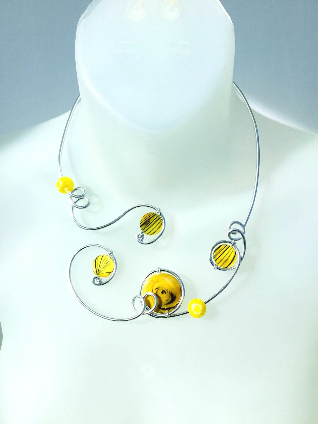Oopen front necklace, Yellow open collar necklace, Open cuff necklace ...