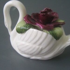 Vintage Swan Red Rose Figurine House of Goebel Bone China England - Etsy