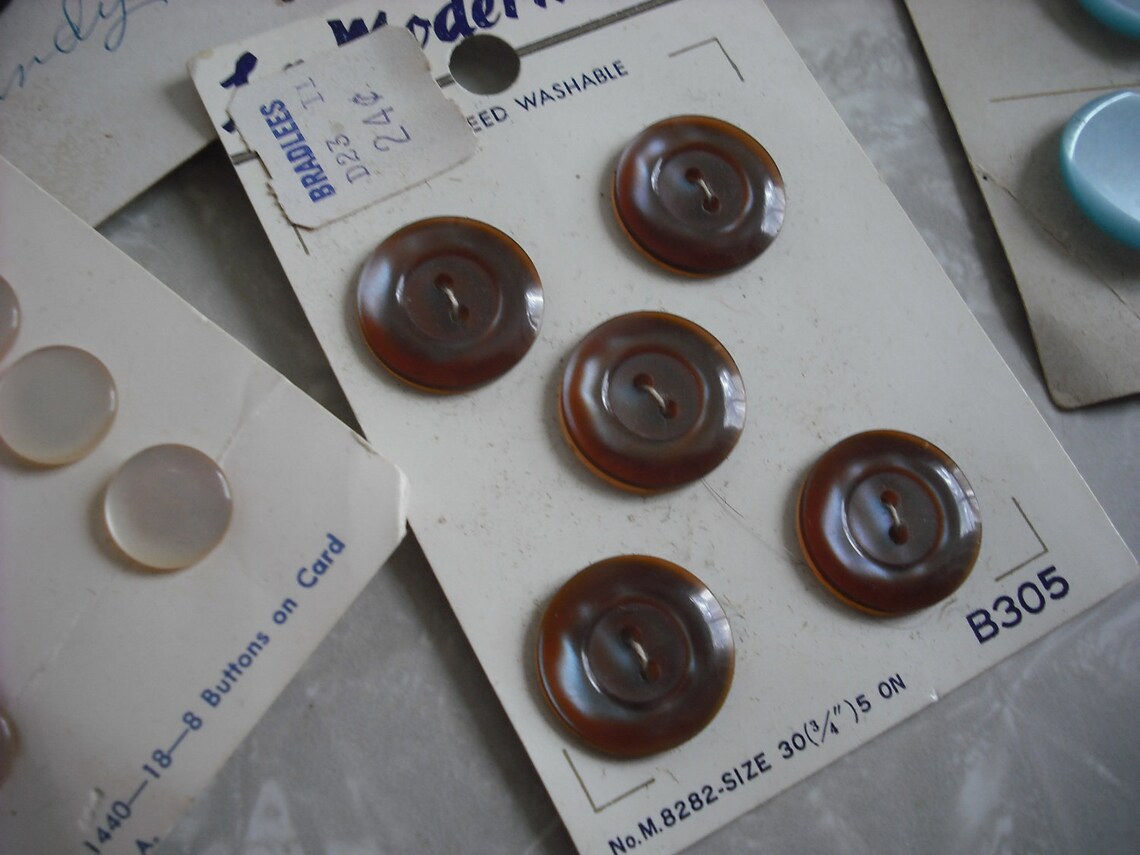 Vintage Buttons Lucite Plastic Lot on Original Cards - Etsy