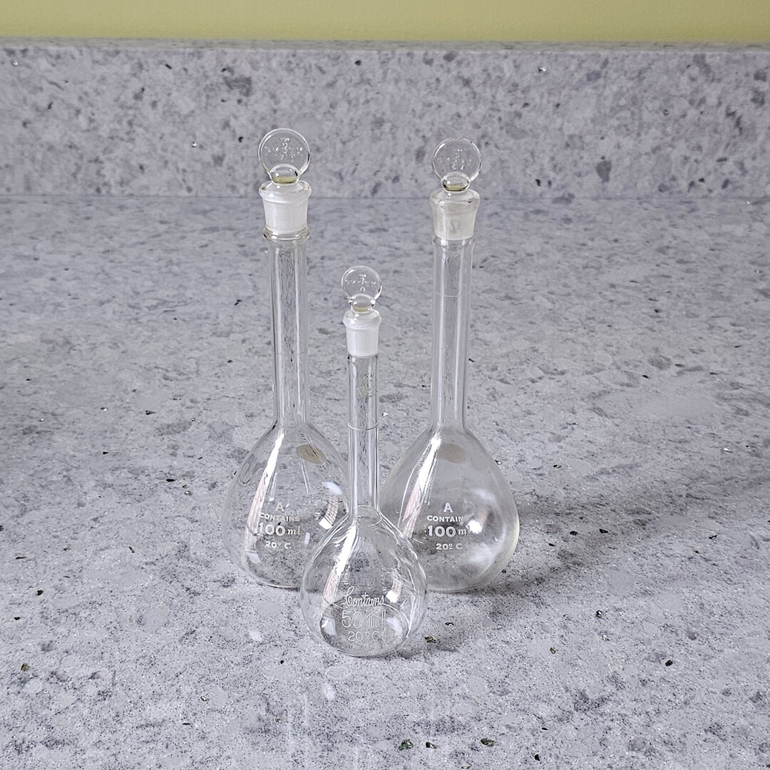 Vintage Pyrex Volumetric Flasks With Glass Stoppers, 2 of 100ml and 1 ...