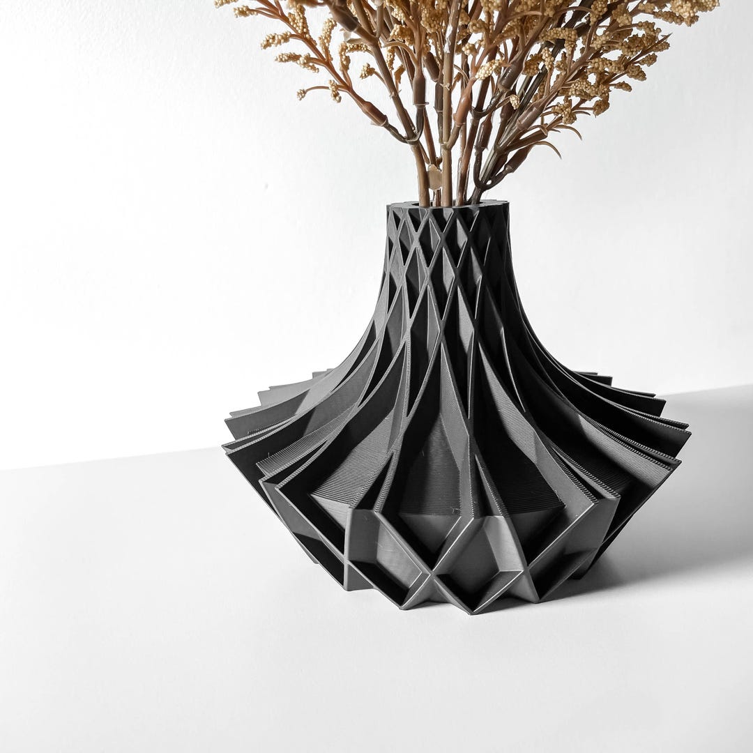 Modern 3D Printed Black Geometric Vase Futuristic Home Decor Unique ...