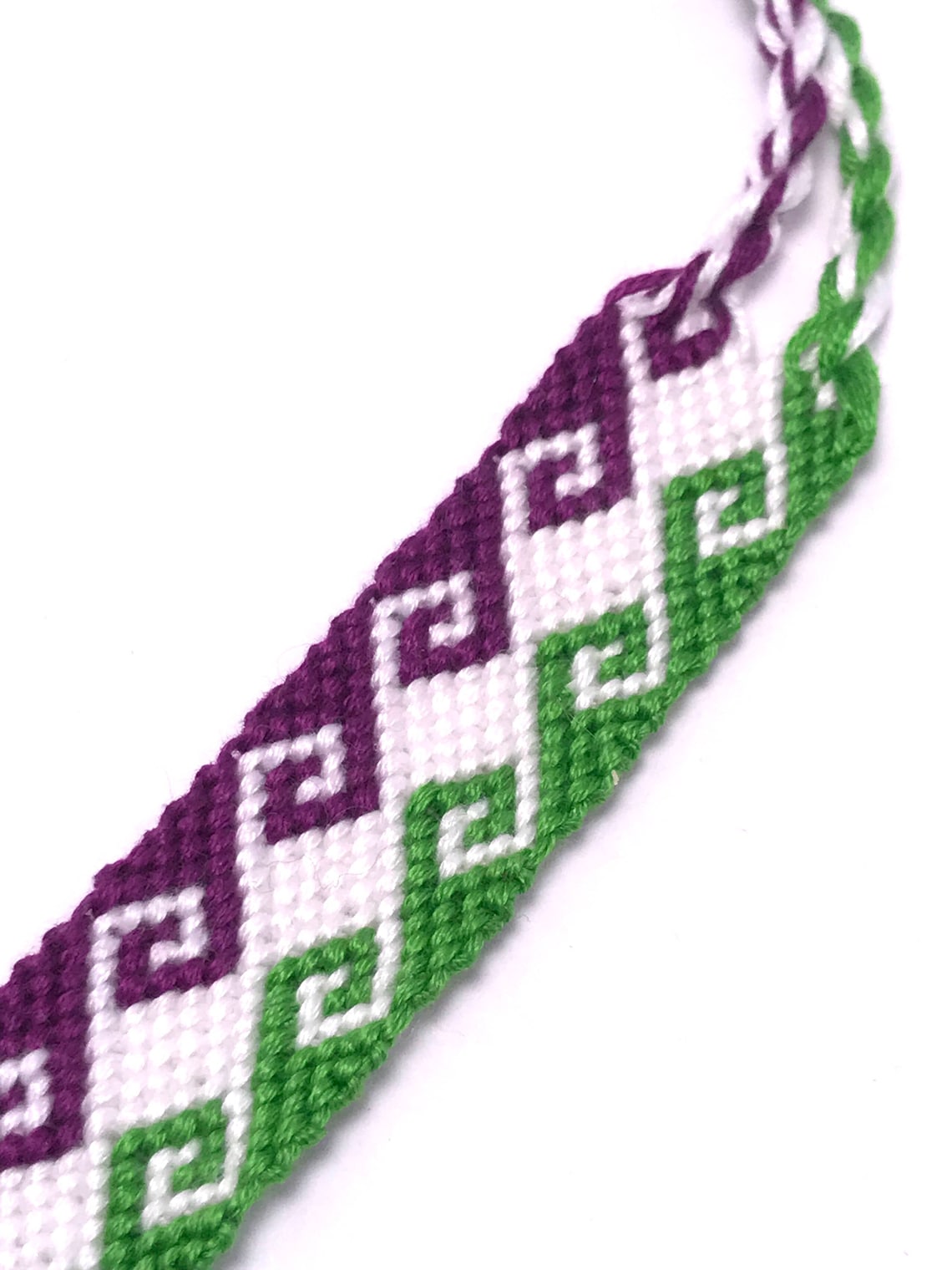 Friendship Bracelet Greek Wave in Purple Green & White - Etsy