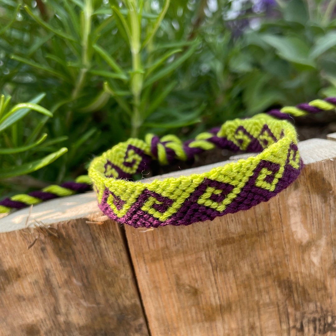 Greek Wave Friendship Bracelet in Dark Purple and Bright Green - Etsy