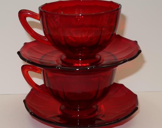 Cups W Saucers - Kings Crown Ruby Red - Thumbprint - Etsy
