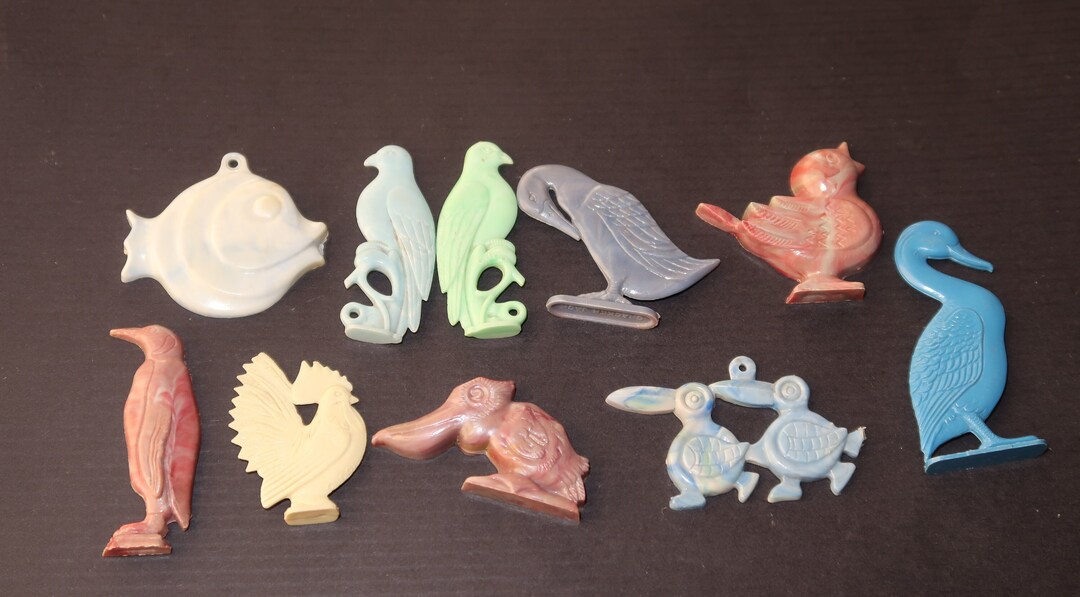 Ten 1950s Era Hard Plastic Cracker Jack Toys - Etsy