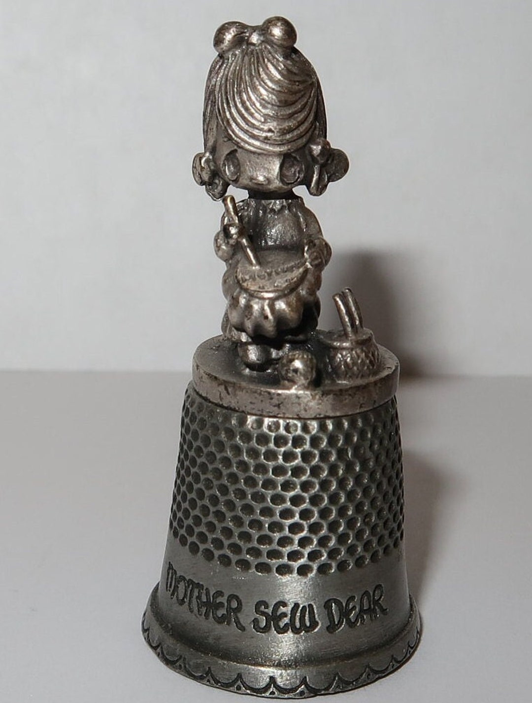 Vtg Pewter Precious Moments "mother Sew Dear" Thimble - Etsy