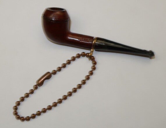1950s Thrifco Briar Miniature Pipe Key Chain - Gem