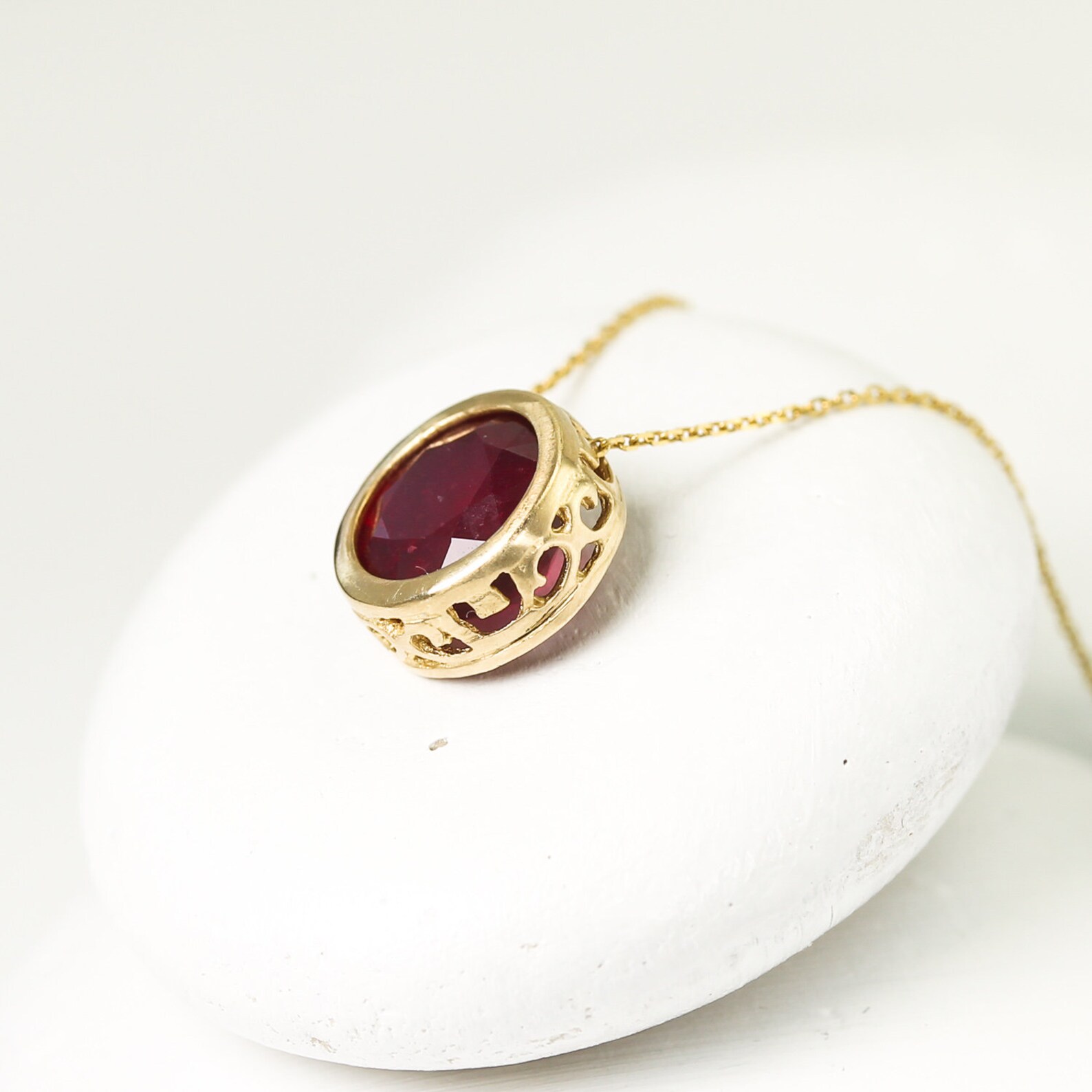 14K Gold Solitaire Birthstone Necklace with Ruby Sunstone | Etsy