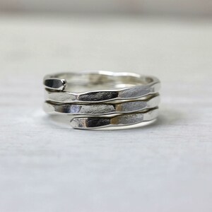 Silver Wrap Ring, Hammered Coil Ring, Stacking Midi Ring - Etsy