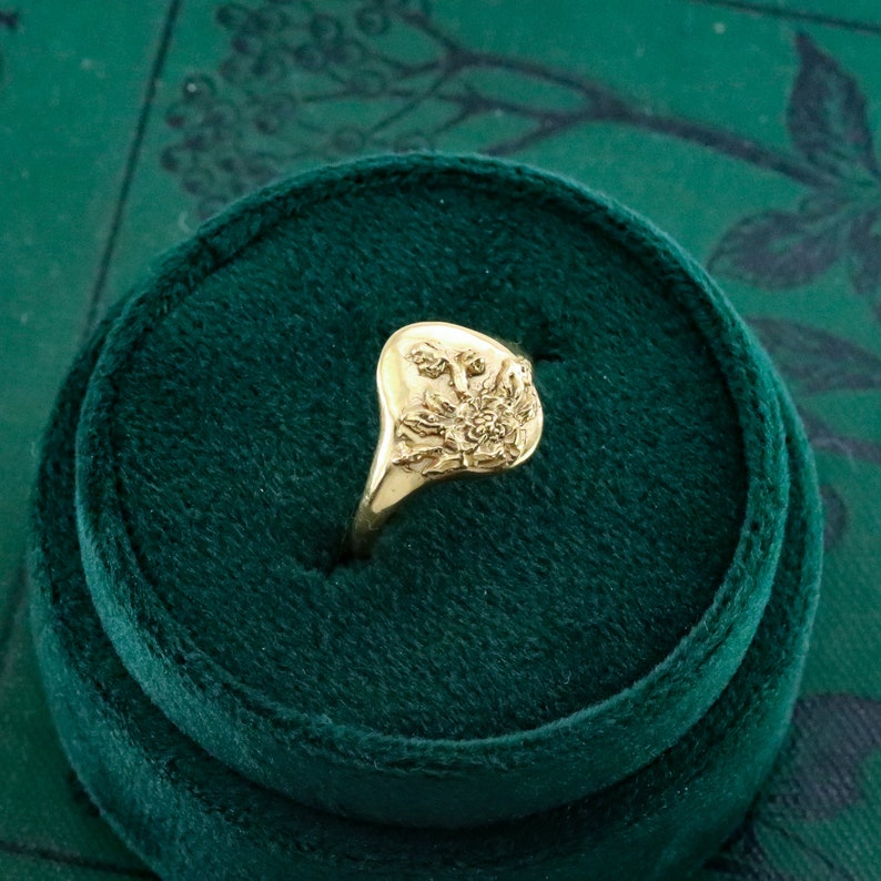 Gold Signet Ring With Carved Rose Flowers Oval Signet Ring - Etsy