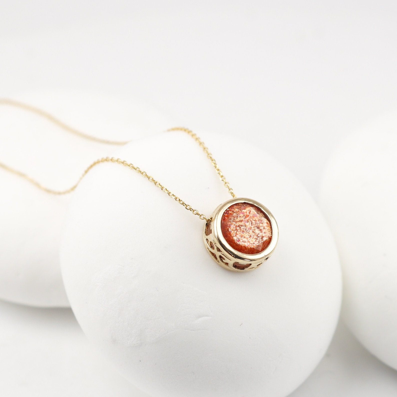 14K Gold Solitaire Birthstone Necklace With Ruby Sunstone - Etsy