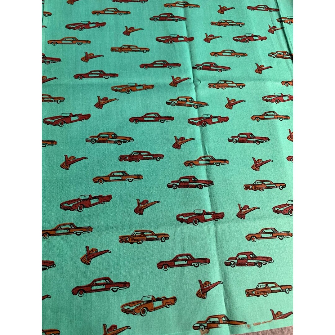 Retro Car Print Cotton Fabric 1/2 Yard 44" Wide Green & Red Quilting - Etsy