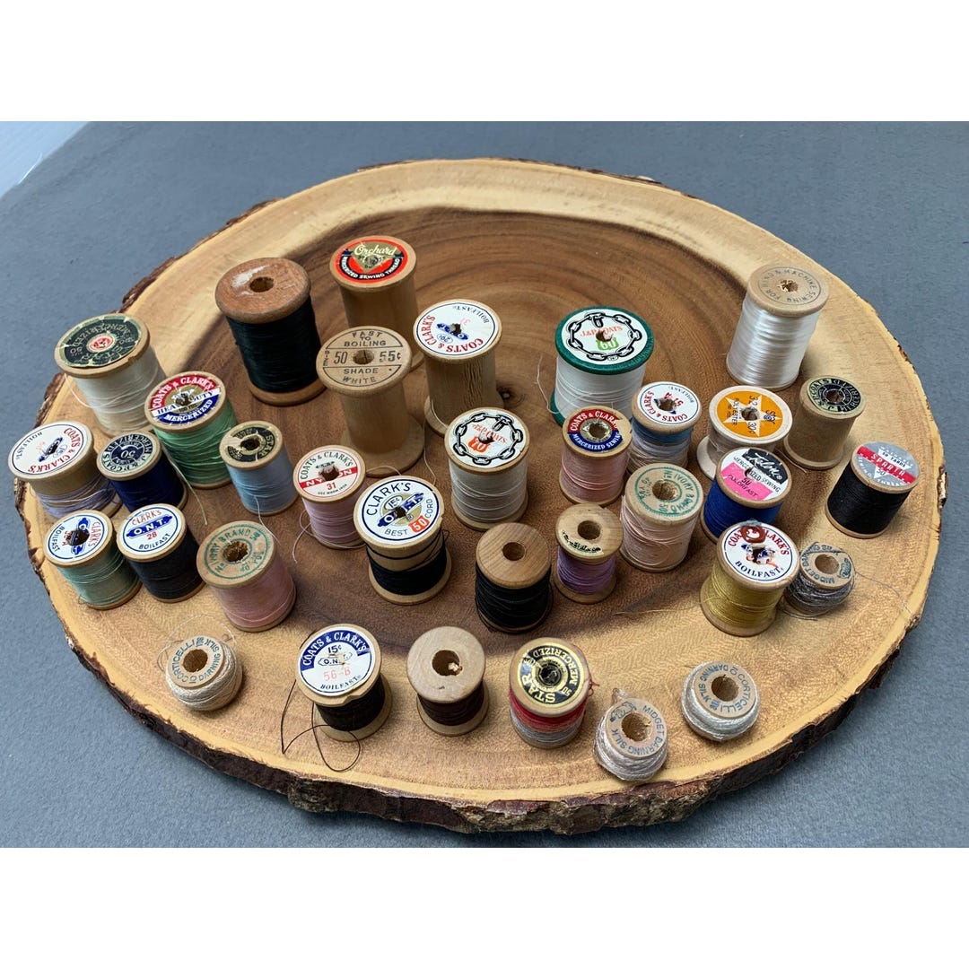 Vintage Wooden Spools of Thread Assorted Colors & Brands Sewing Craft ...