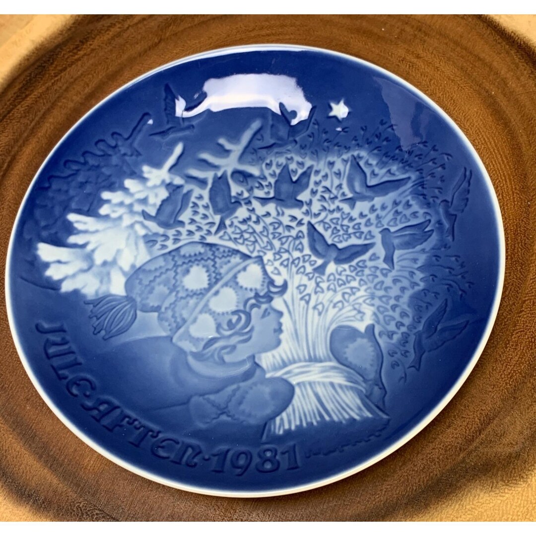 Bing & Grondahl 1981 Juleplatte Christmas Peace Plate - Etsy