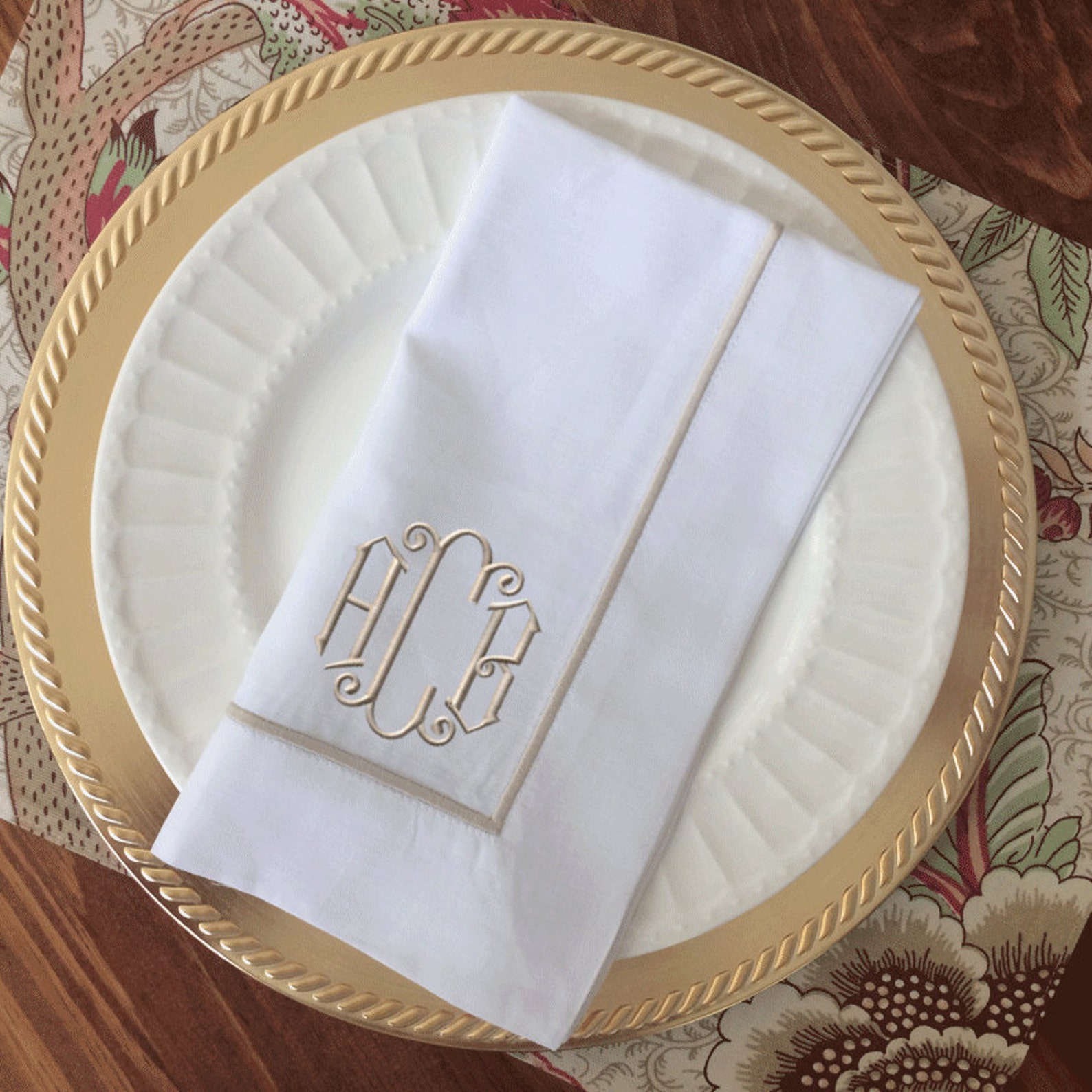 Monogrammed Satin Stitch Napkin Set of Four | Etsy