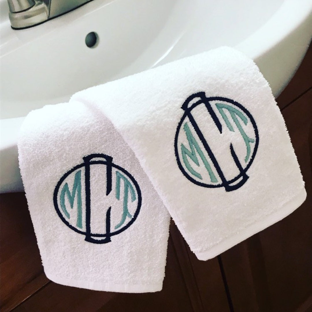 Monogrammed Finger Tip Towels - Set of Two - Etsy