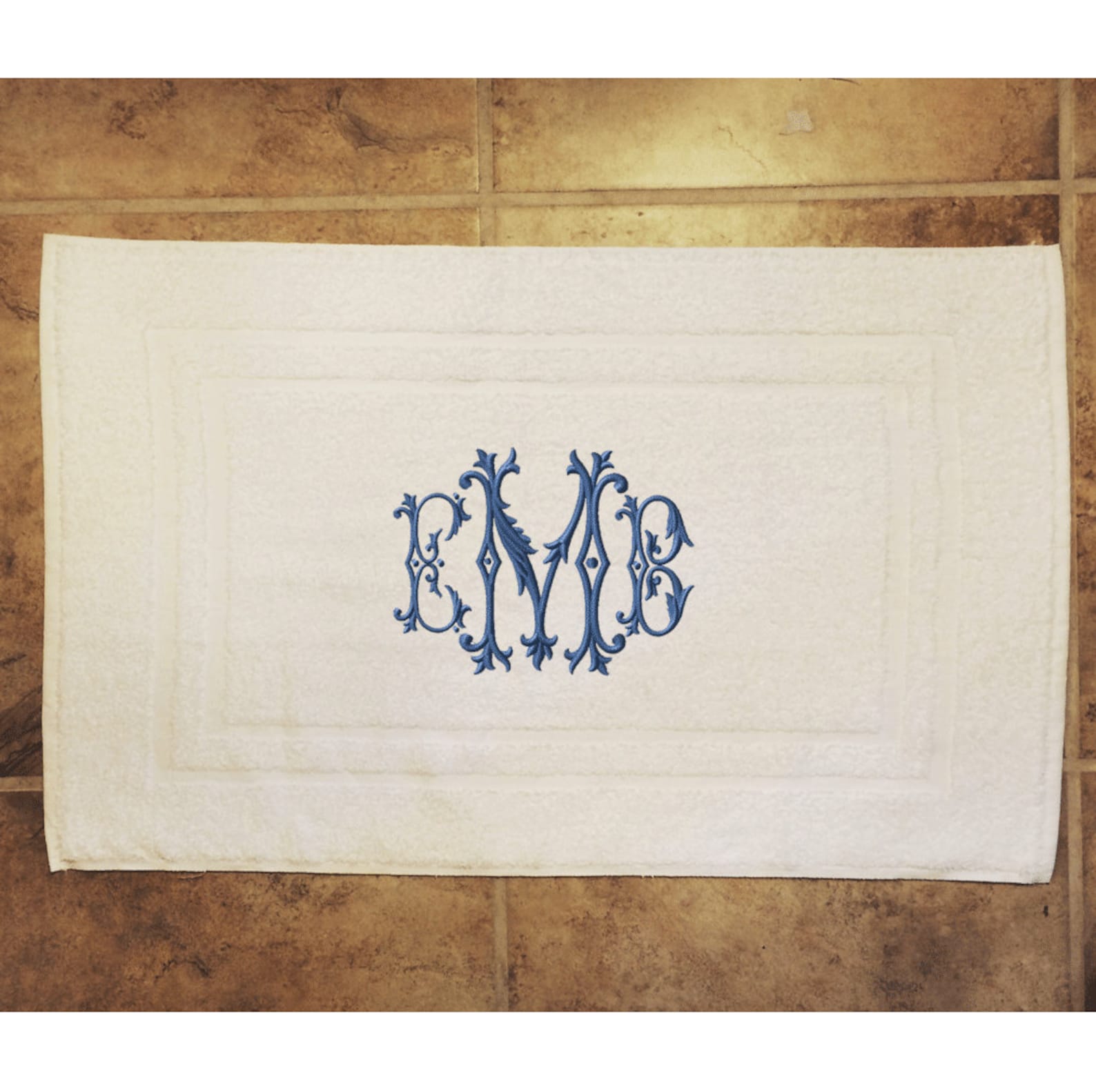 Monogrammed Bath Mat - Etsy