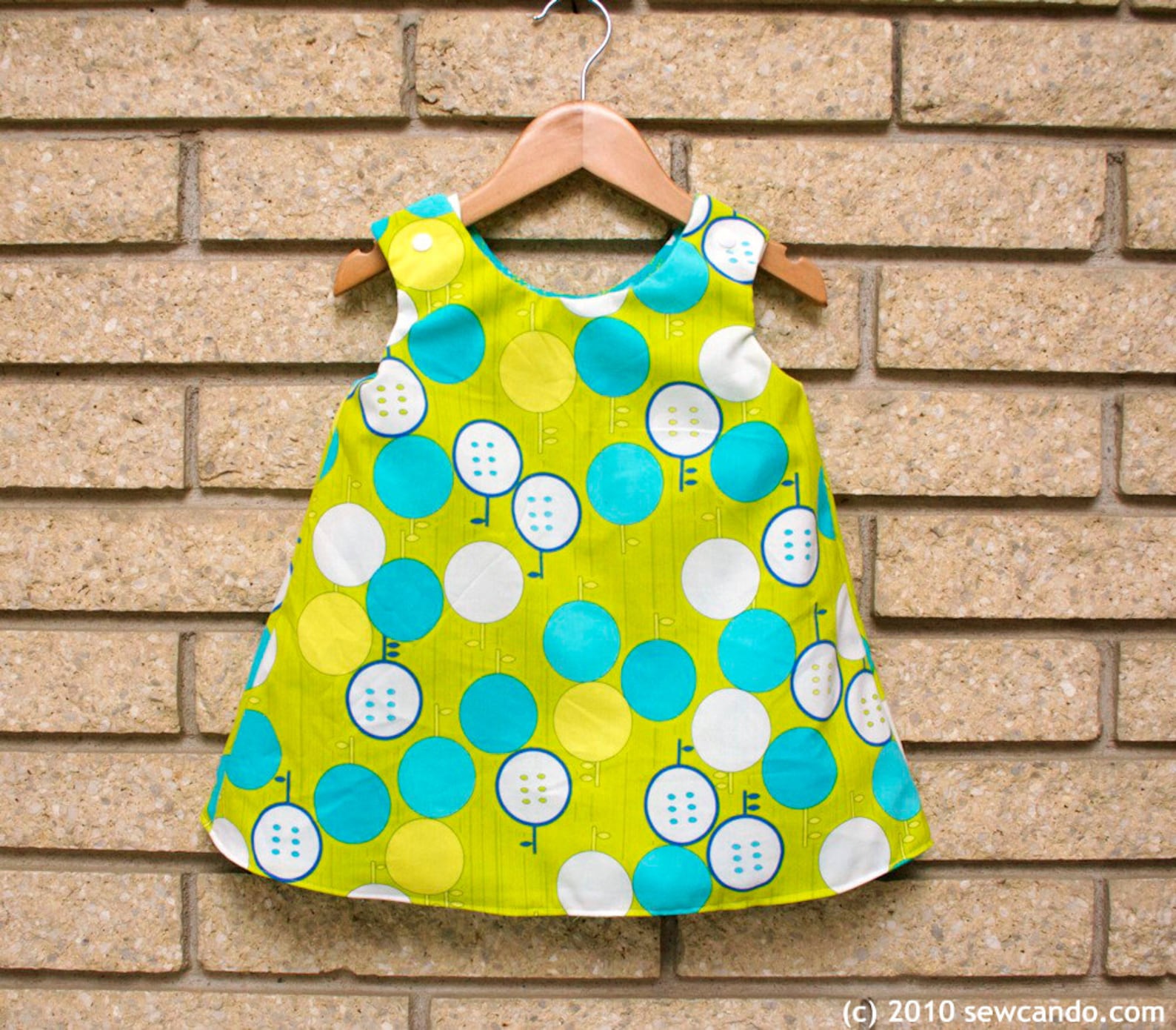Sew Can Do: Back to Sewing + FREE Serena Baby Dress Pattern!