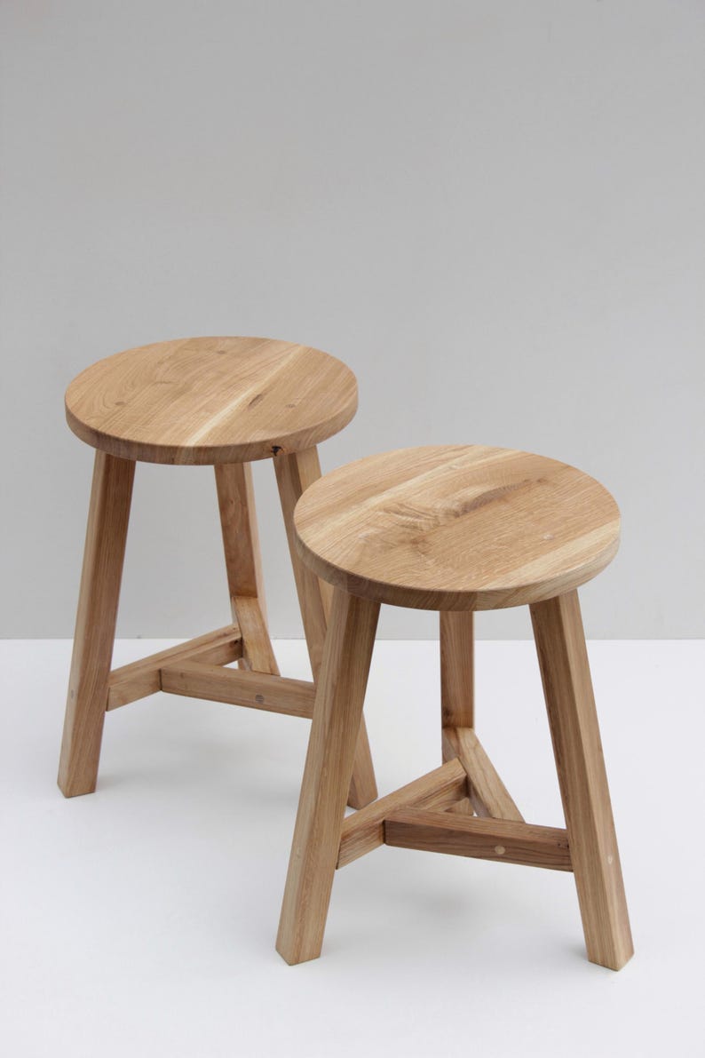 Natural Wood Round Seat Stool Witn Three Legs, Ash Wood Stool, Oak Wood ...