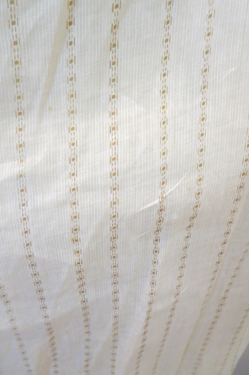 1900s Dobby Stripe Calico Dress Pigeon Breasted Lavender Ribbon Lace ...