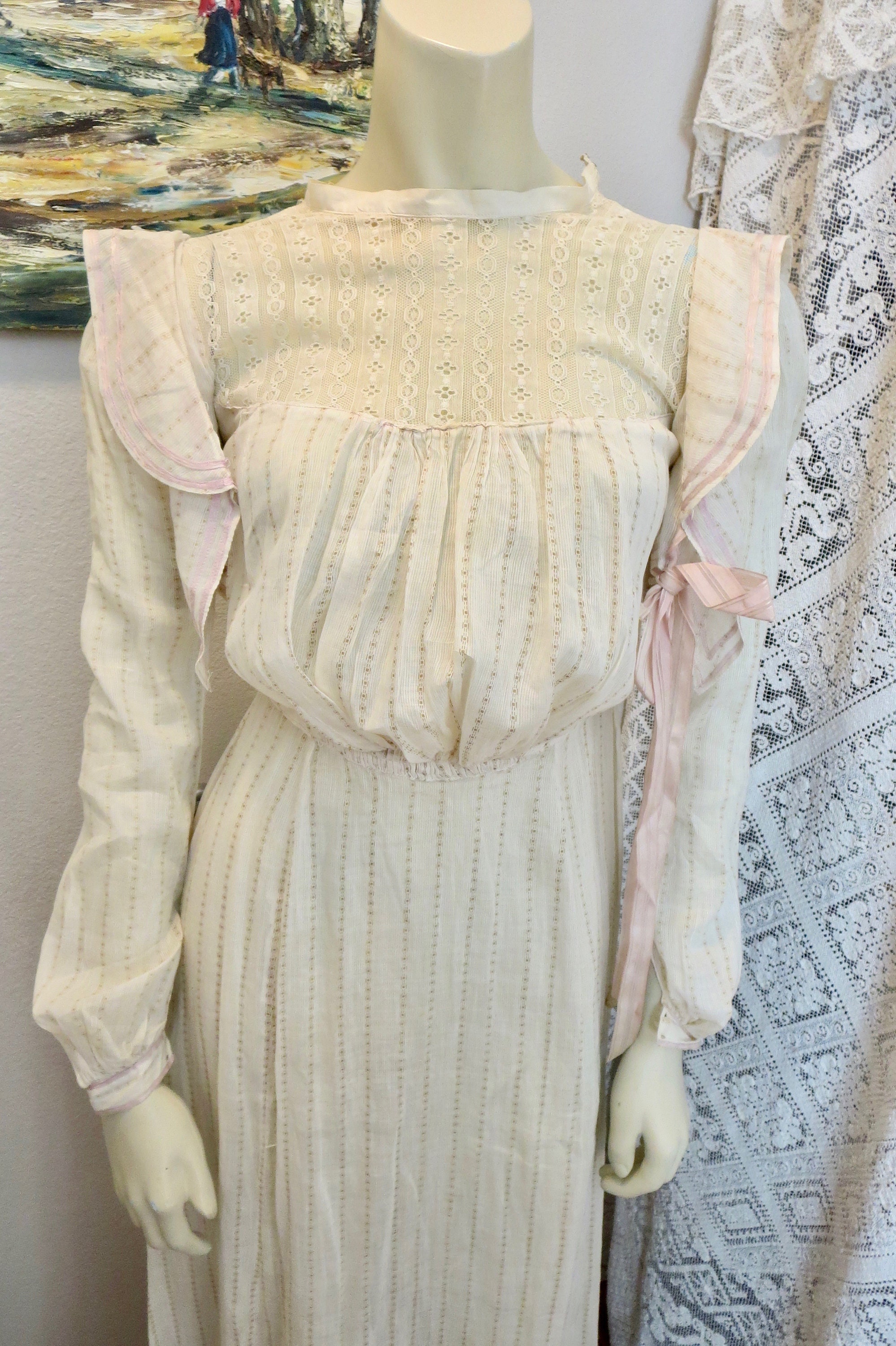 1900s Dobby Stripe Calico Dress Pigeon Breasted Lavender Ribbon Lace ...