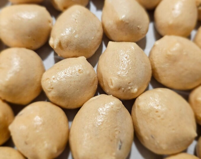 Freeze Dried Honey and Almond Bits Drop Sweet Light Airy Crunchy Candy ...