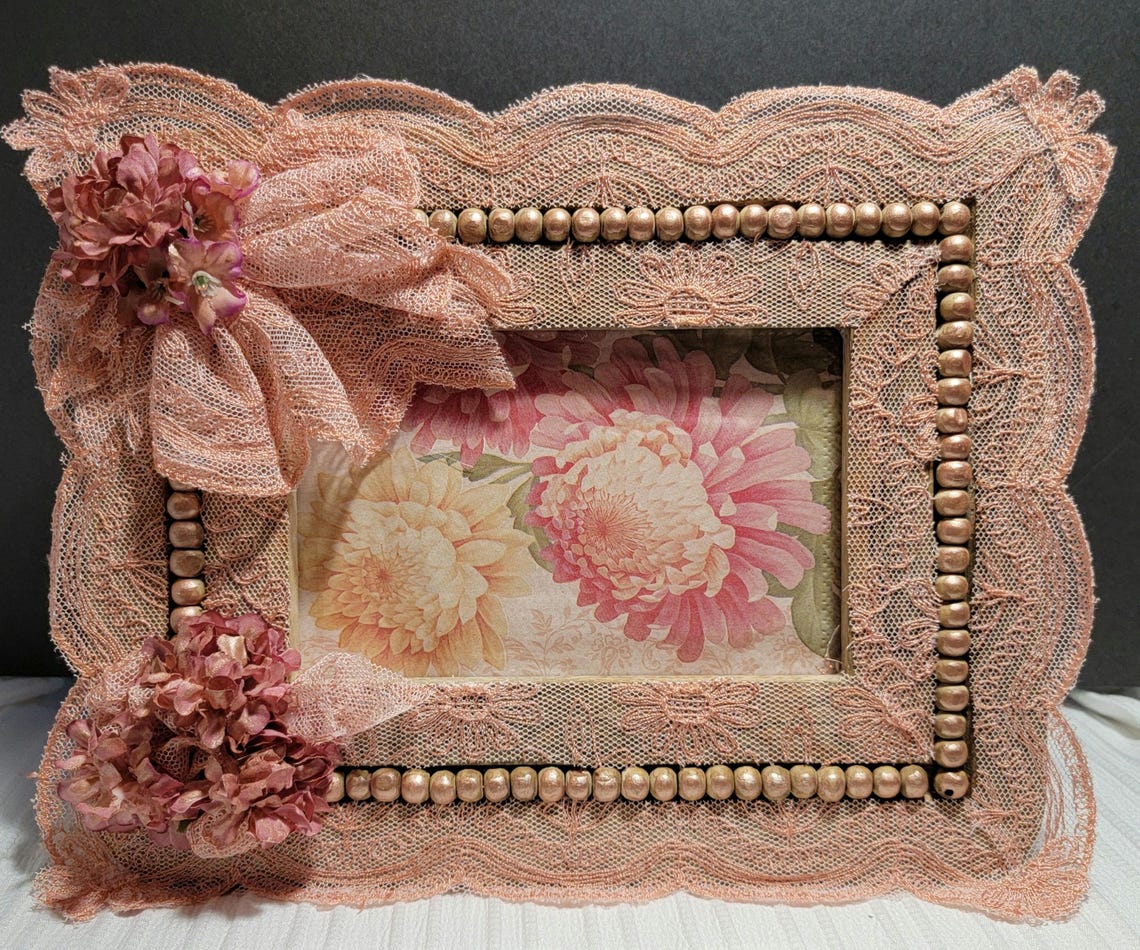 Vintage Victorian Frame - Mauve/rose Gold - 5.5 X 3.5 - Silk Flowers ...