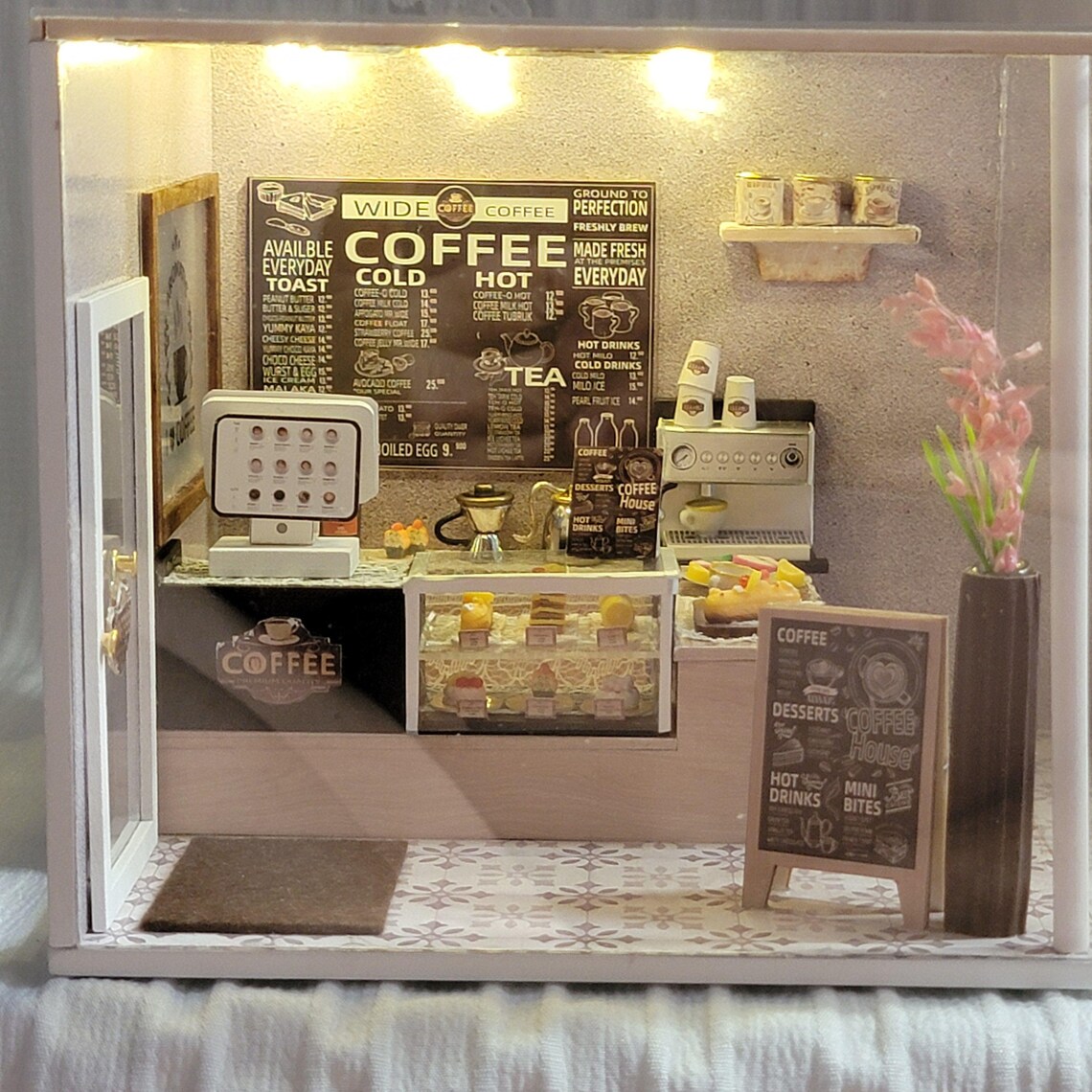 Miniature COFFEE Shop - 6" Long X 6" Height X 5 Wide - 1:24 Scale ...