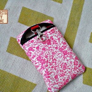 Easy iPhone Zip Pouch INSTANT DOWNLOAD - PDF Sewing Pattern and ...