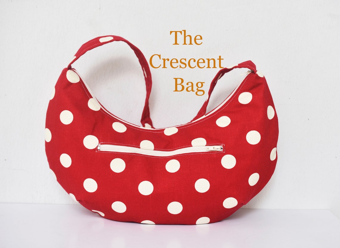 Crescent Bag Sewing Pattern | Curvy Zippered Shoulder Bag (PDF) - Etsy