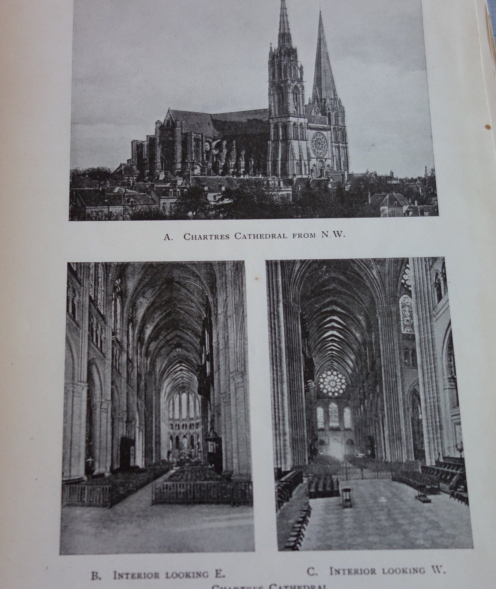 Chartres Cathedral Floor Plan Labeled