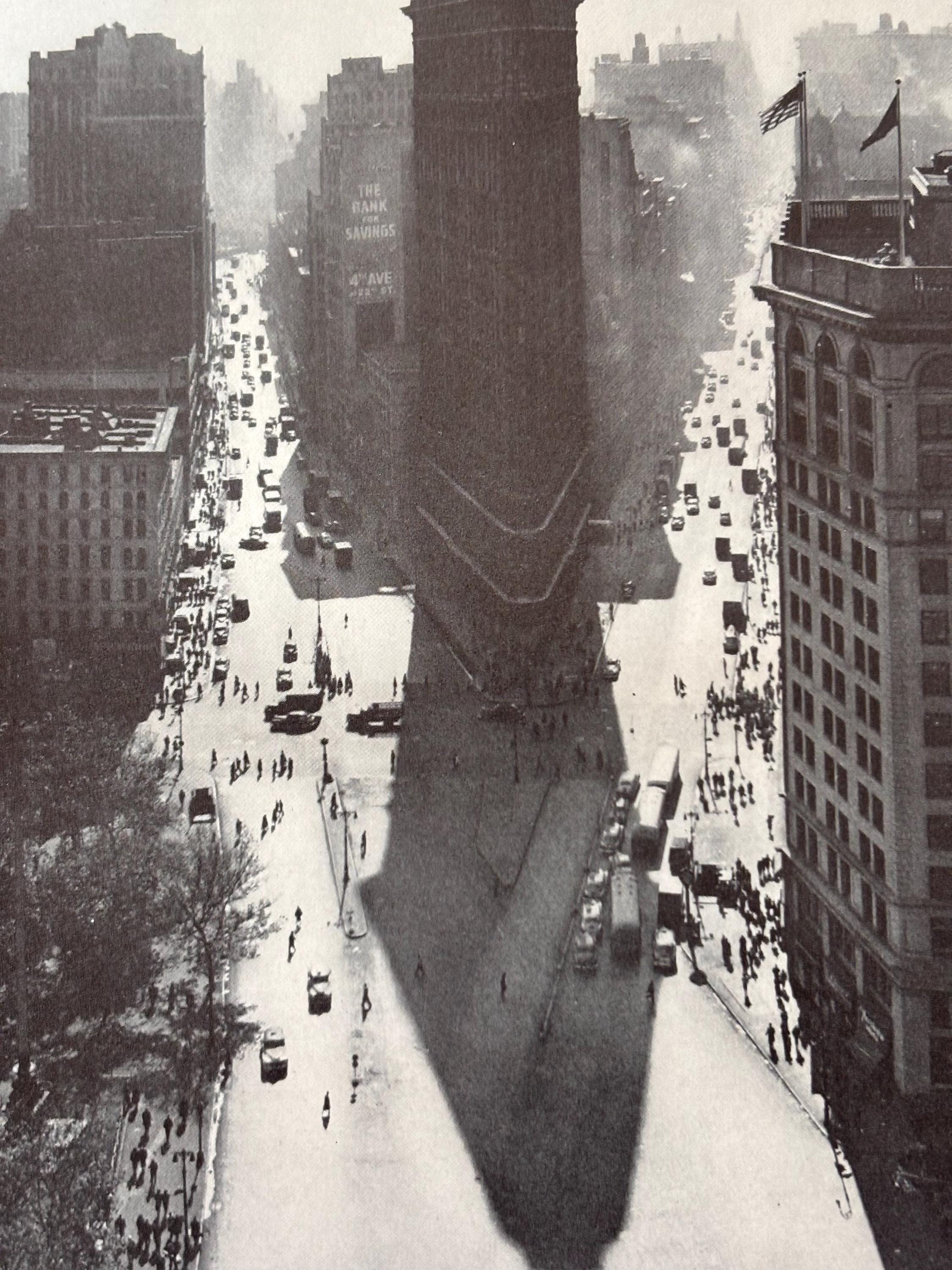 Flat Iron Building, Rudolph Burkhardt, 1946 New York | 23rd Street ...