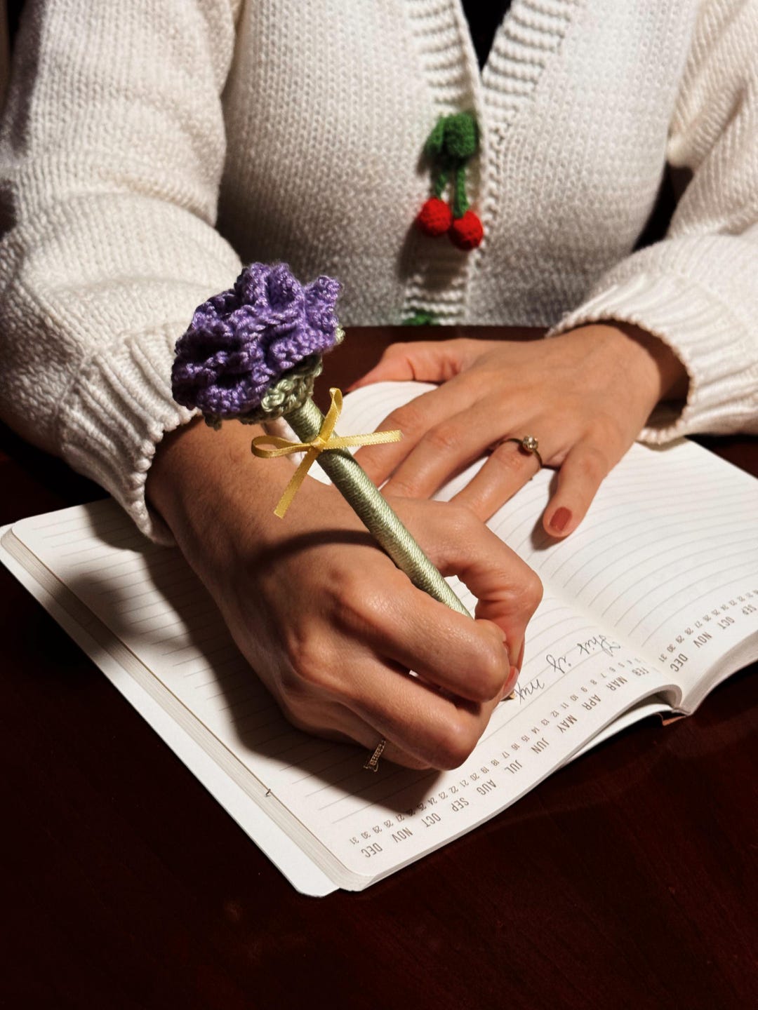 Crotchet Flower Pen - Etsy