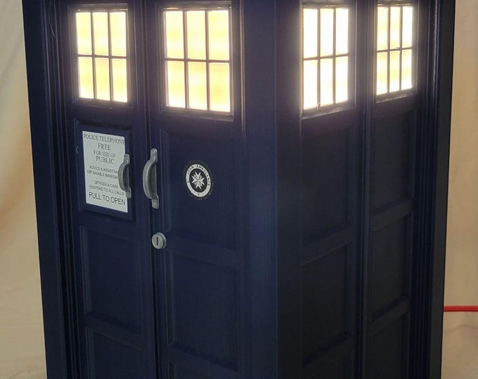 ASSEMBLED Power TARDIS Interactive Lighted With Audio Storage Display ...