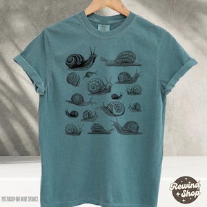 Snails Animal Tshirt, Retro Comfort Colors Tshirt, Snail Fairycore ...