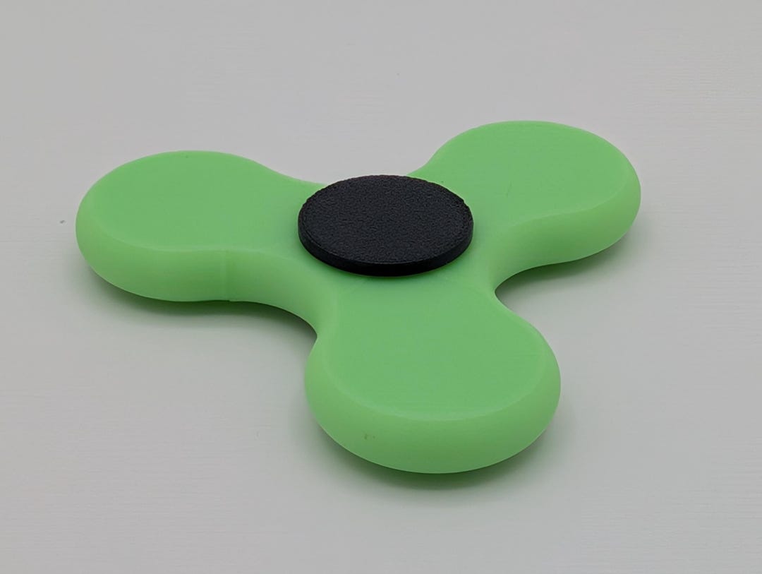 Glow-in-the-dark Fidget Spinner - Set of 3 - Durable Plastic - Etsy