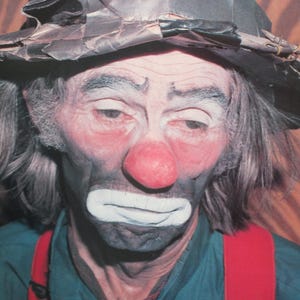 Famous Emmett Kelly Clown 1985 Portrait by Jeff Trentacosta Framed - Etsy