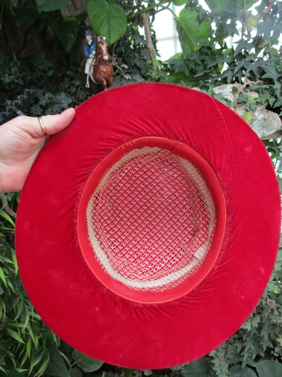 Women's Dark Cranberry Soft Velvet Wire Pearl & Rib… - Gem